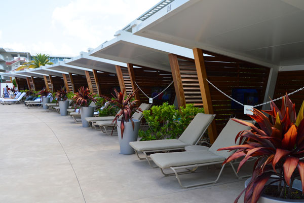 Cabana Bay Beach Resort Cabana Rental - Pictures