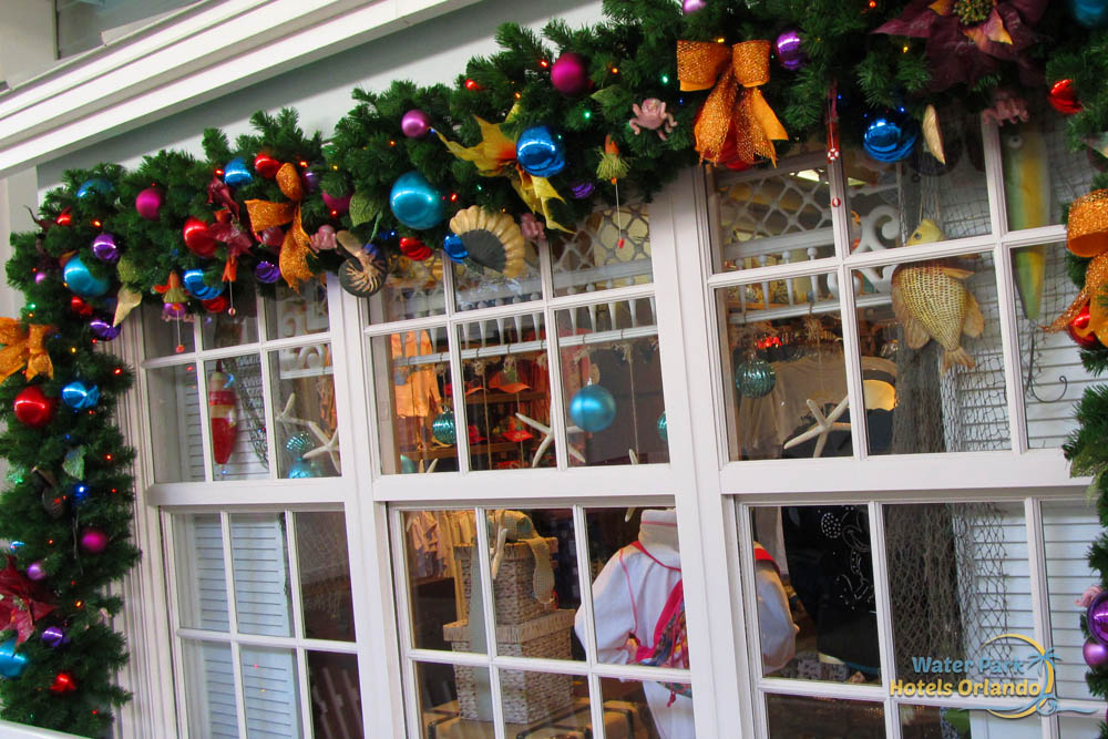 Disney Saratoga Springs Resort Christmas Decorations | Orlando Fl
