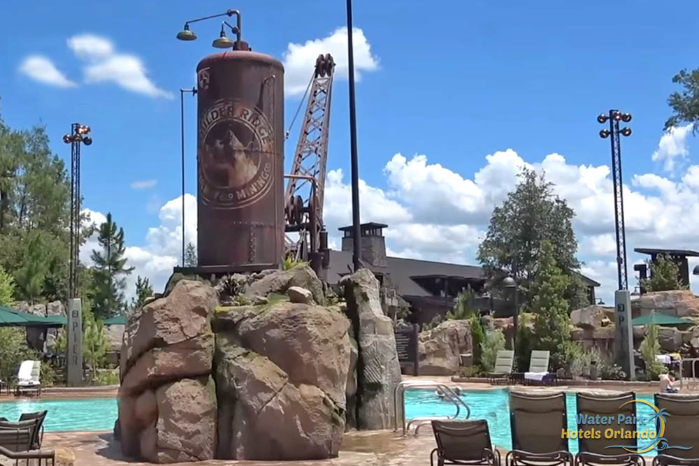 Disney Wilderness Lodge Swimming Pool - Water Slide