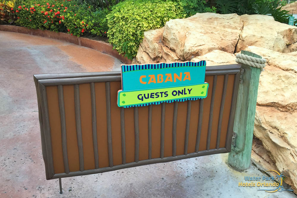 Aquatica SeaWorld Orlando Cabanas